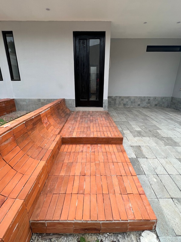 NAVA HOUSE By Mountera